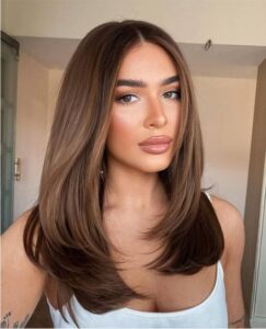 Butterfly Haircut Ideas: 24 Ways to Rock the Viral Layered Cut - Revive ...